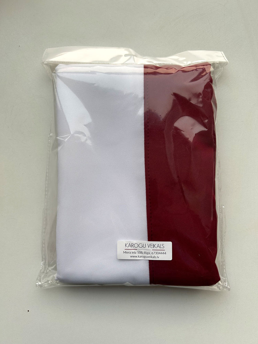 Gabardīna Latvijas karogs – Karogu Veikals